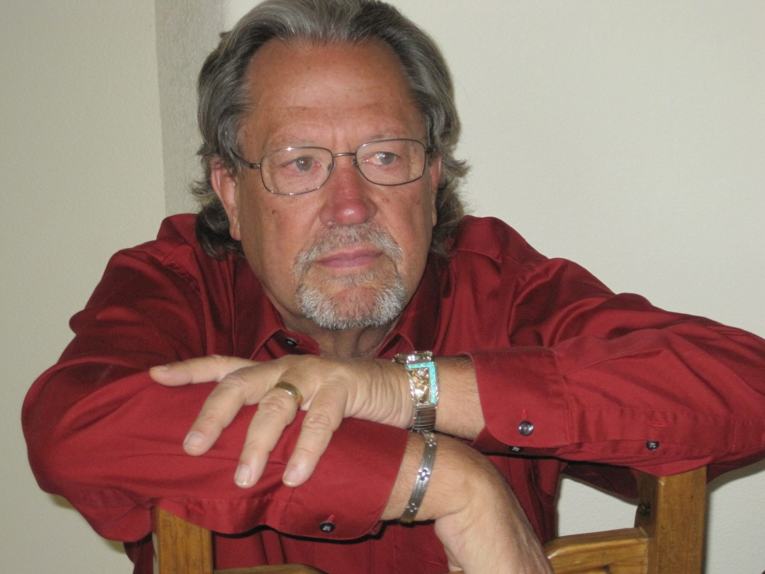 About Robert Wisehart — Wolfpack Publishing